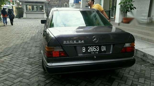 Jual mercy w124 300e-24 sportline bks kedubes 1144294
