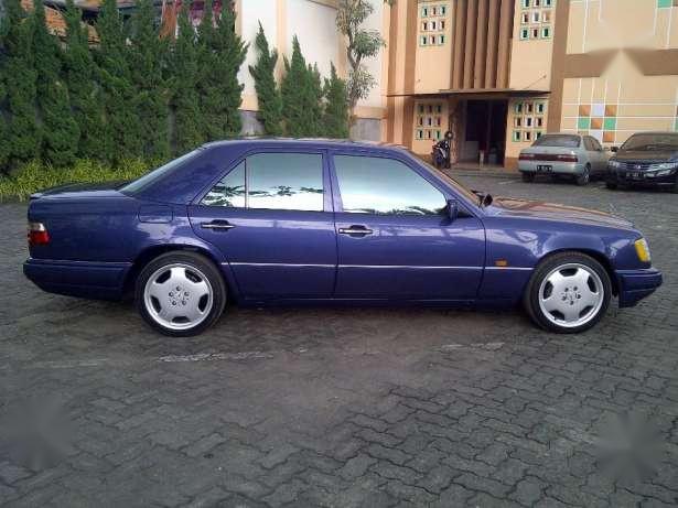 Mercedes-Benz W124 E320 MT Masterpiece Th.1996 AMG 1660532