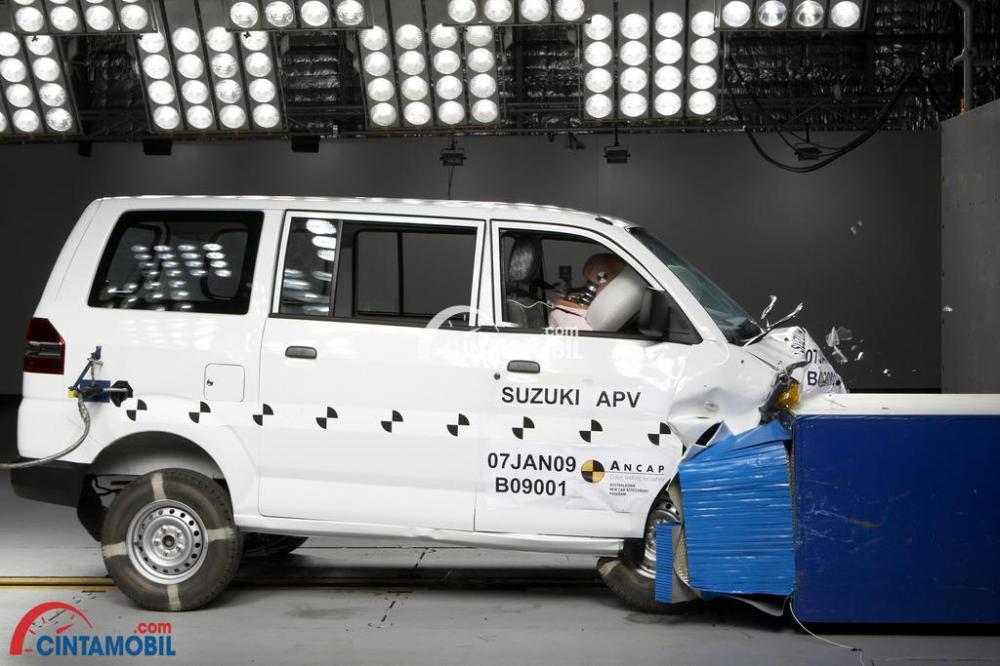 Review All New Suzuki APV 2016