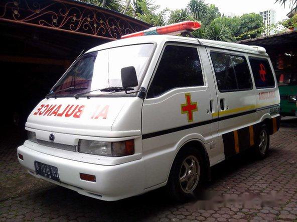 Mazda E2000 Ambulance 2003 2354542