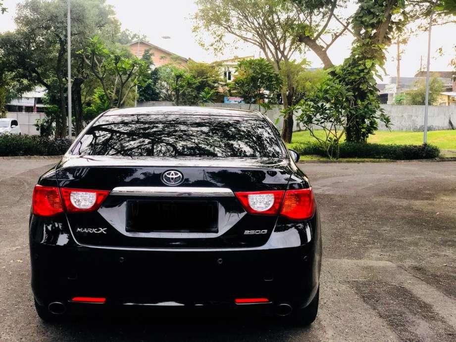 Mobil Toyota Mark X 2012 250G terbaik di Jawa Timur 4153574