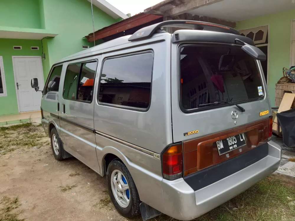 Mazda E2000 2005 Riau dijual dengan harga termurah 4230281