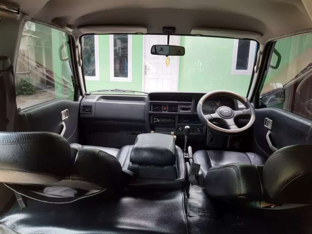 Mazda E2000 2005 Riau dijual dengan harga termurah 4230281