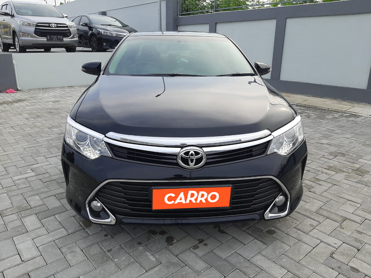 Toyota Camry V AT 2016 Hitam 4467180