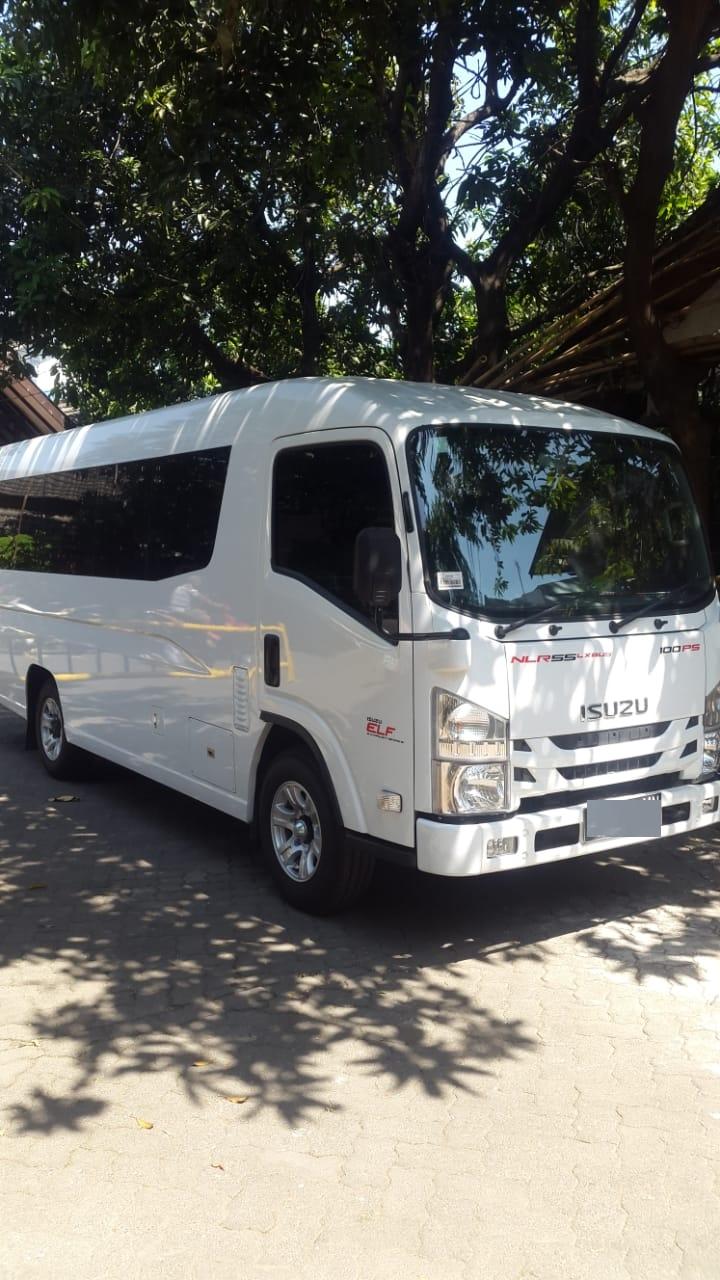 Isuzu Elf NHR 55 2019 Putih di Jawa Timur 4478510