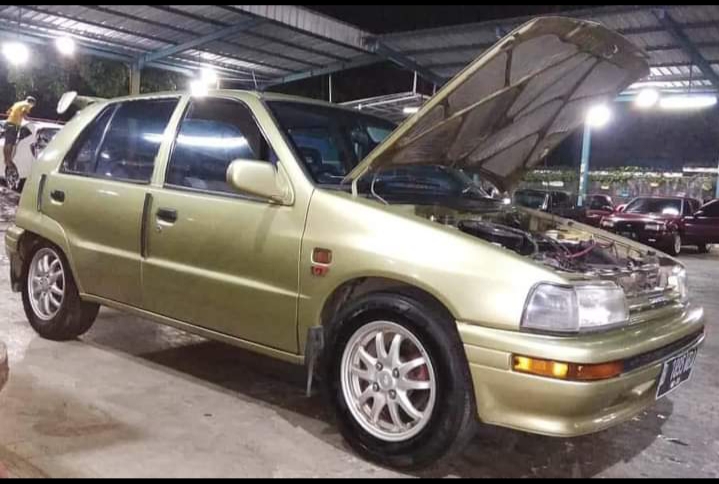 Daihatsu Charade 1990 Hatchback 4481225