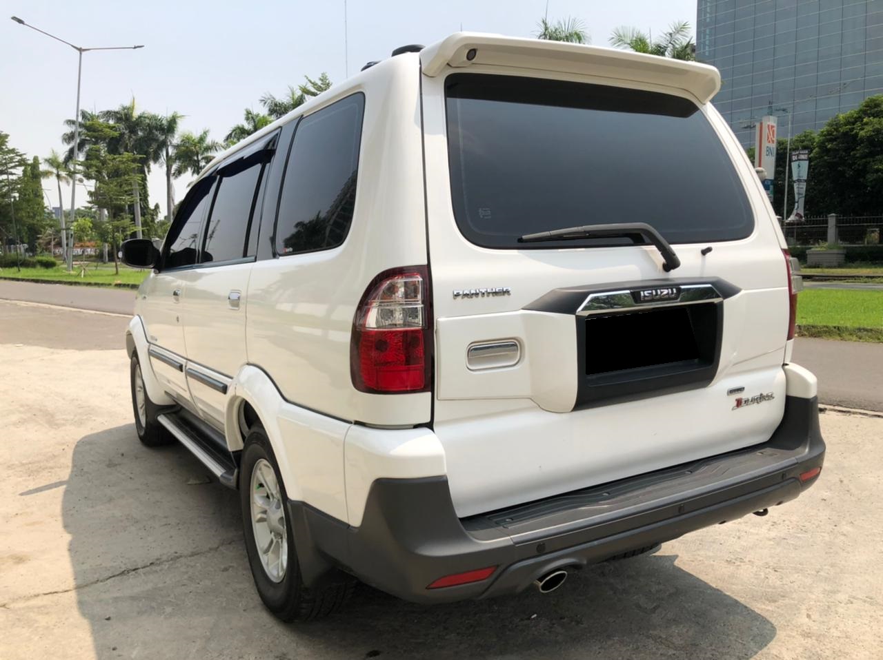 Isuzu Panther GRAND TOURING 2016 Putih 4484351
