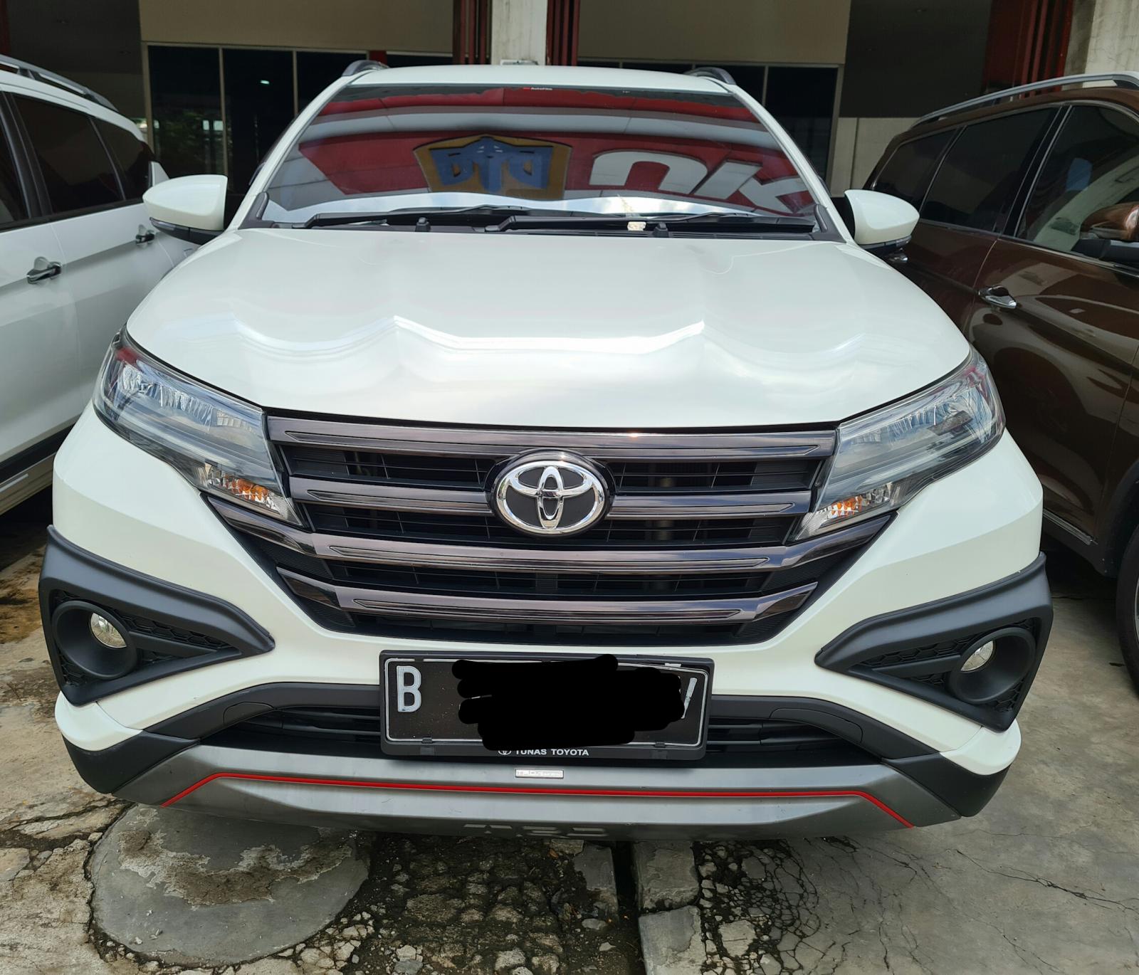 Km 30rban Toyota Rush S TRD AT ( Matic ) 2018 Putih Siap Pakai ... 4664889