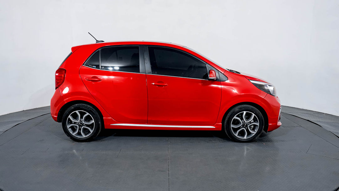 JUAL Kia Picanto GT Line MT 2019 Merah 4688406