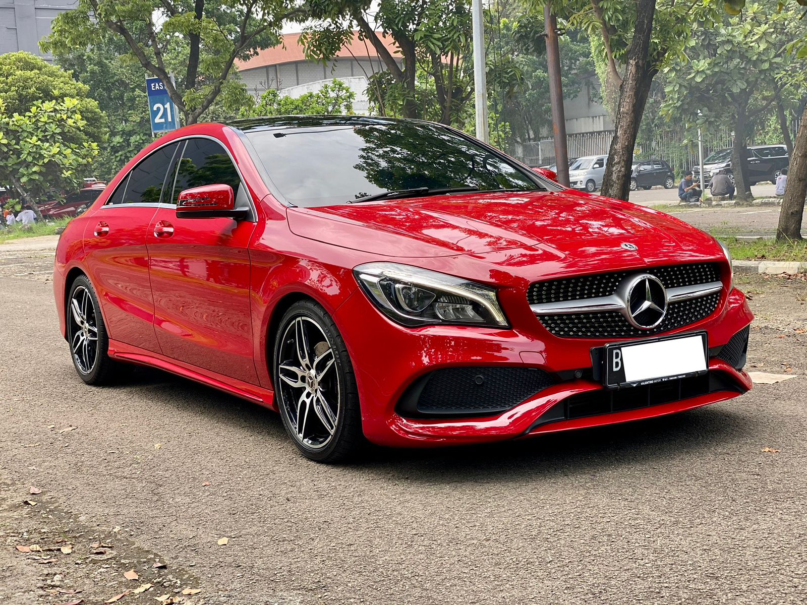 Mercedes-Benz CLA 200 2018 Merah 4692850