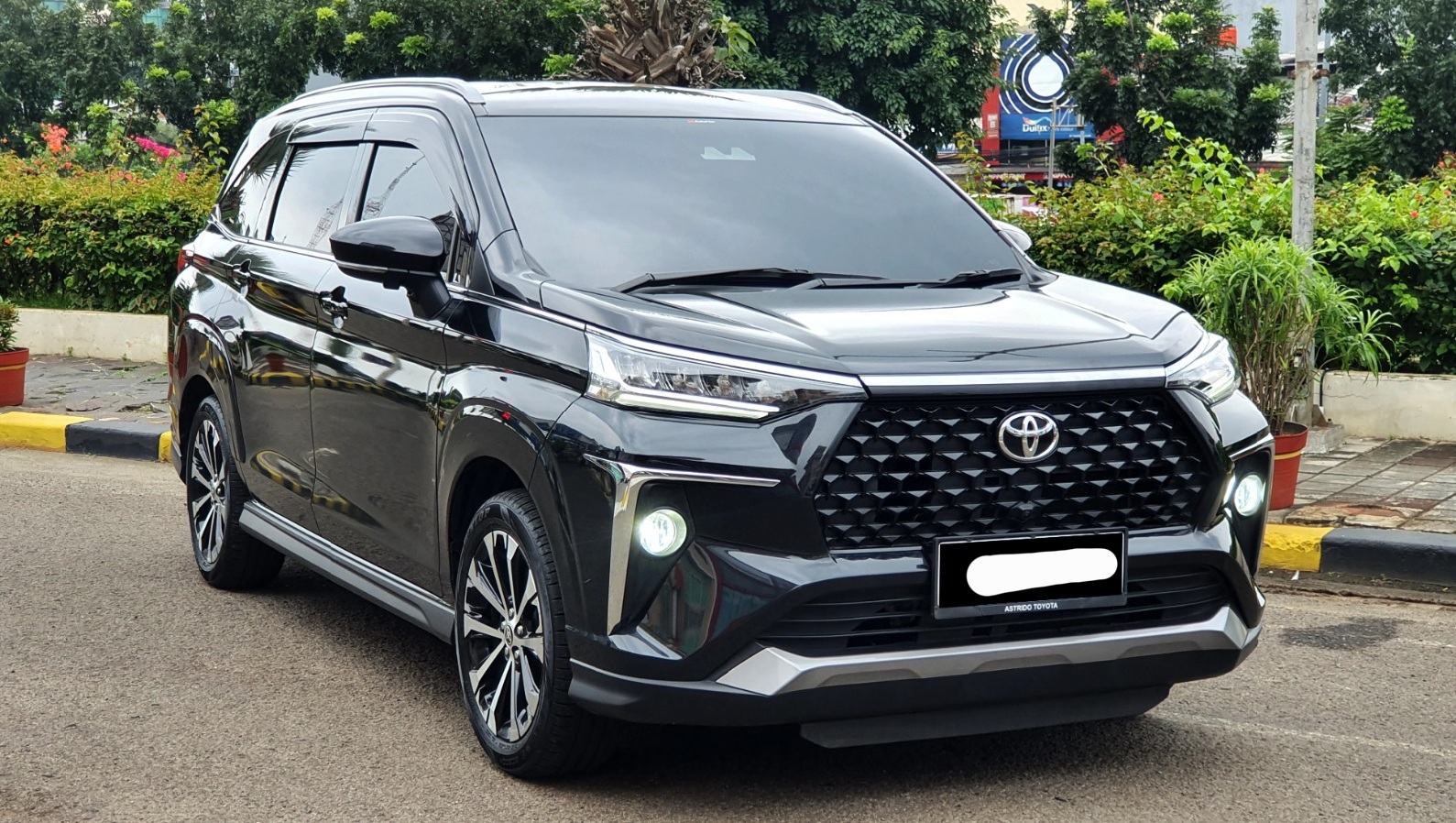Toyota Avanza Veloz 2021 hitam q tss matic km 9 rban record cash ...
