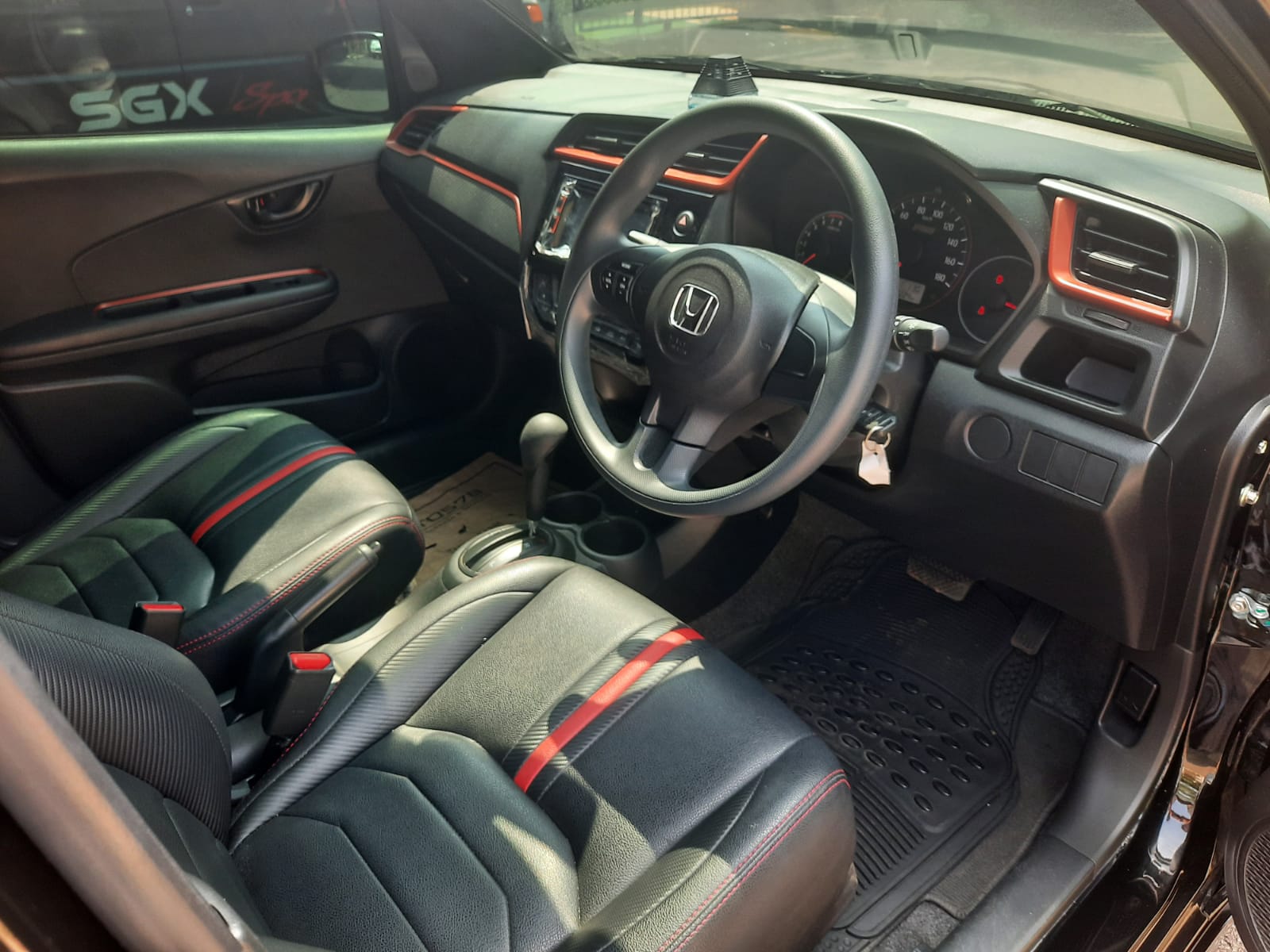 Honda Brio RS 2020 Hatchback AT HITAM PENAWARAN TERBAIK 4706302