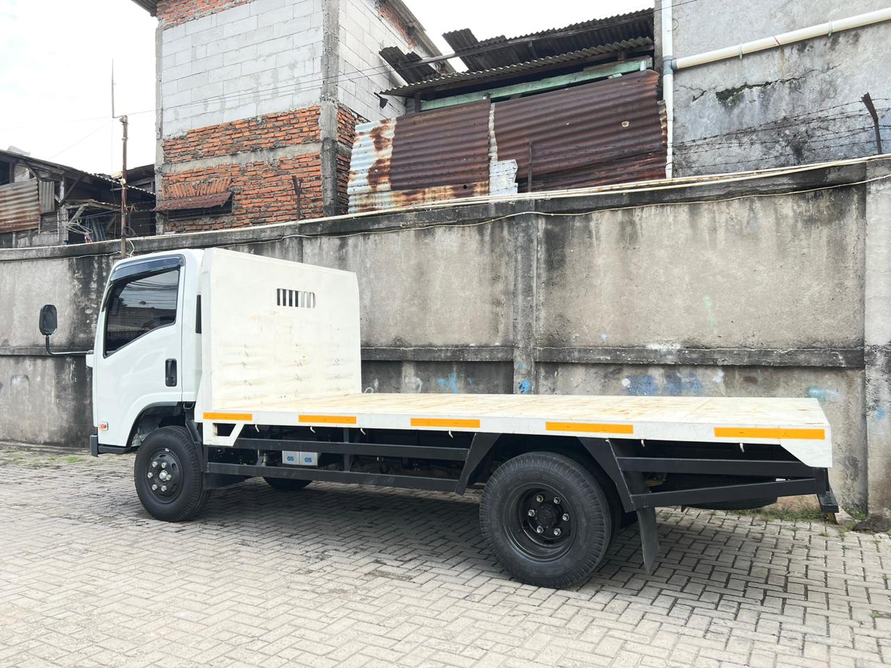 ada2MURAH 6000KM+banBARU CDD Isuzu Elf NMR HD losbak 2022 load bak bed ...