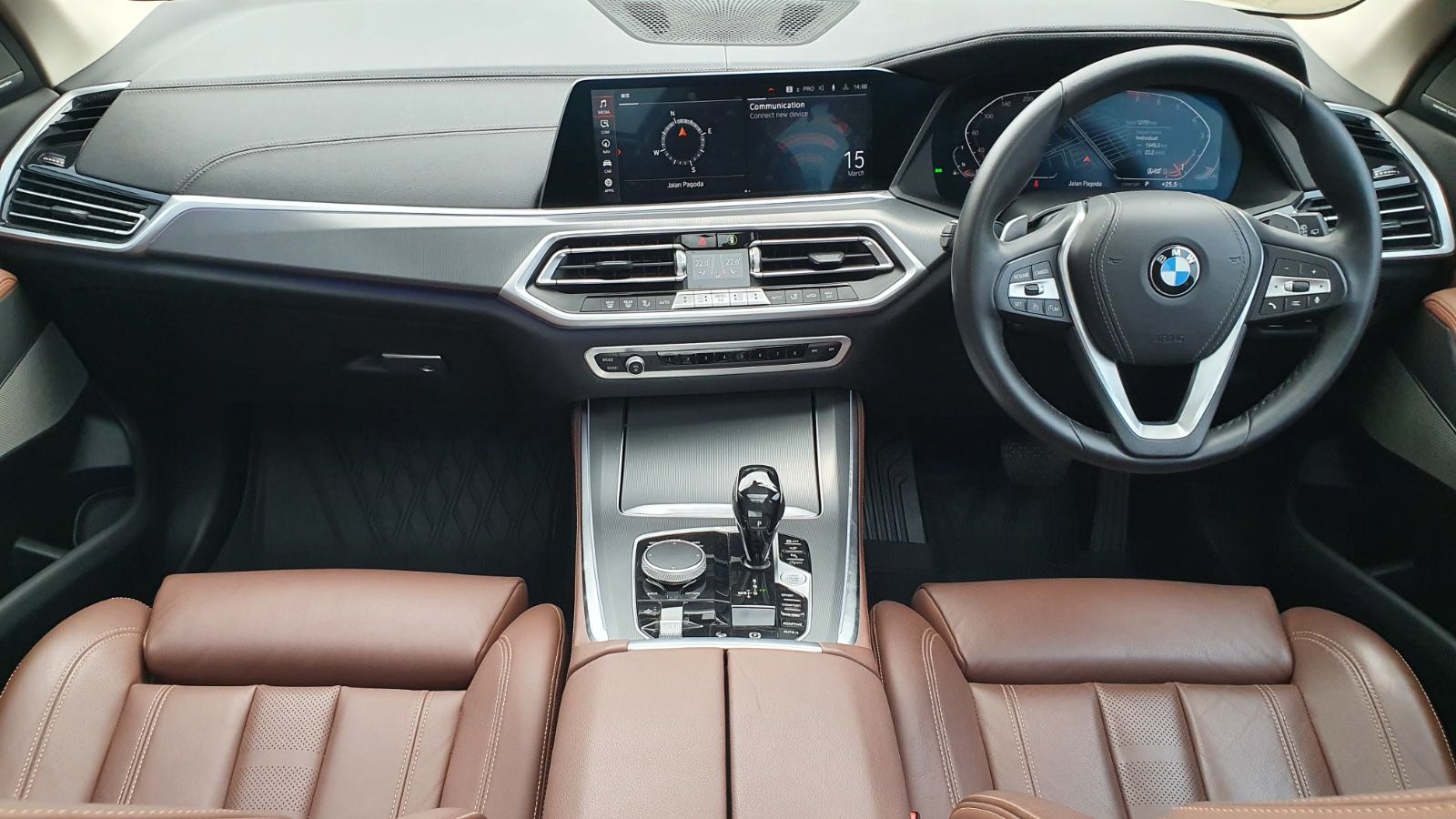 BMW X5 X-Drive 40i X-Line (G05) CKD AT 2021 Putih 4710842