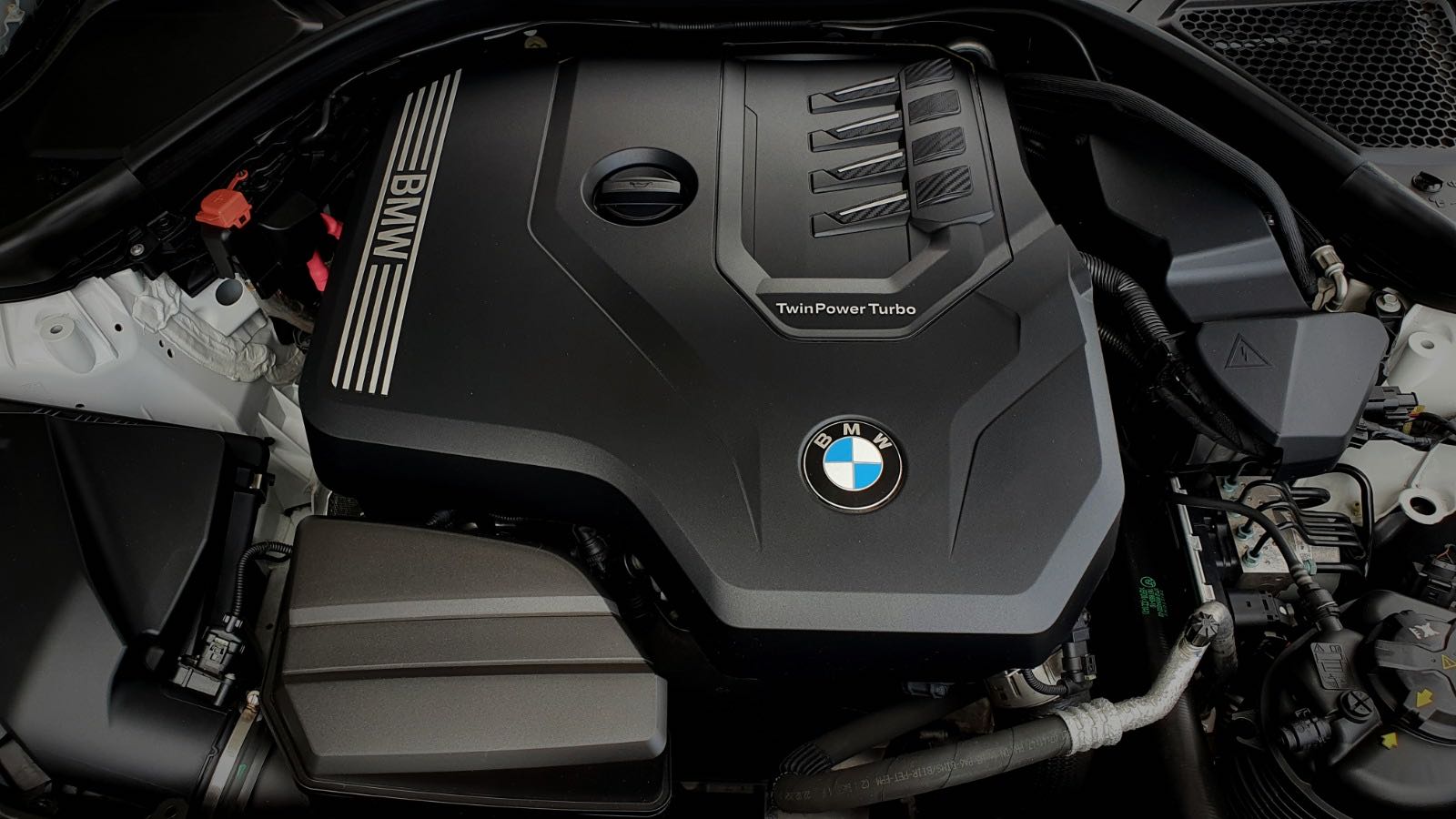 Dp Nol Rupiah! Bmw 320i Touring Msport Wagon Facelift AT 2021 Putih 4714551