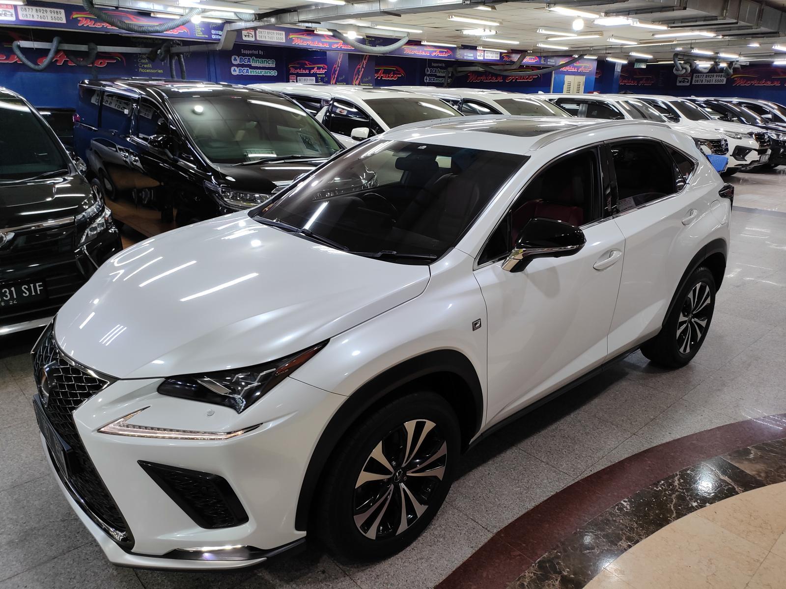 Lexus NX2018 Series 300 F-Sport km 19.000 pajak panjang siap ... 4715671