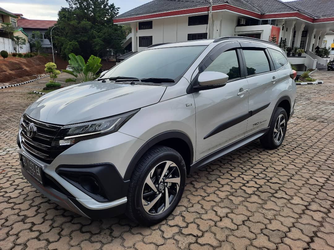 Toyota Rush TRD Sportivo AT 2021 Silver 4719413