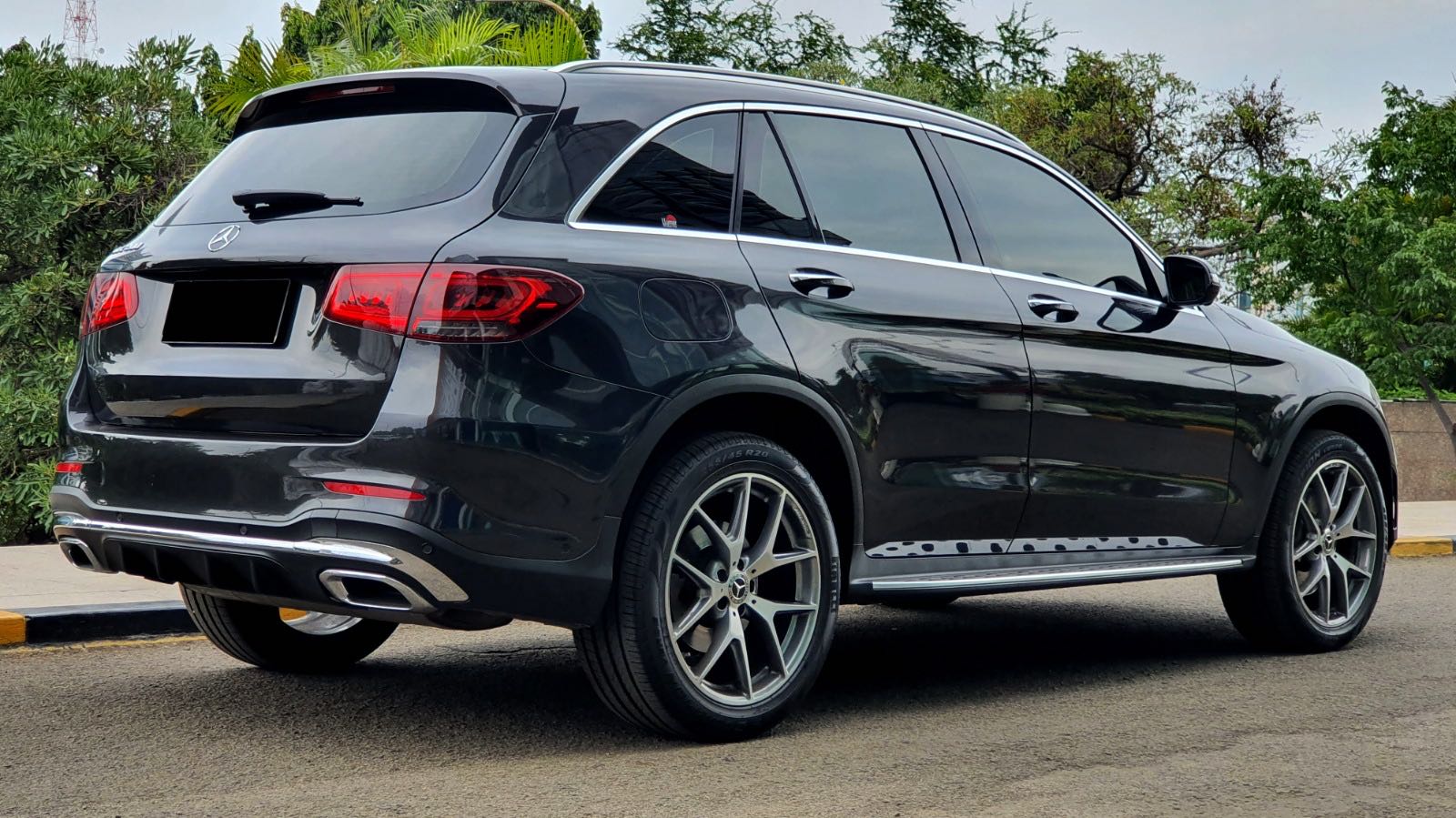 Mercedes-Benz GLC 200 New AMG Line Facelift CKD AT 2020 Grey 4720589