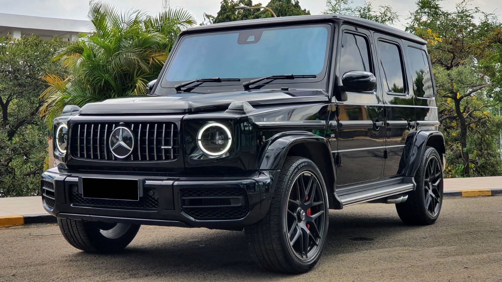 Mercedes Benz G Class AMG 63 CBU AT 2019 Black on White 4723597