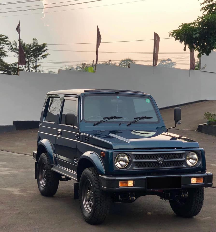 Suzuki Jimny Sierra 1300 JB31W 4728317