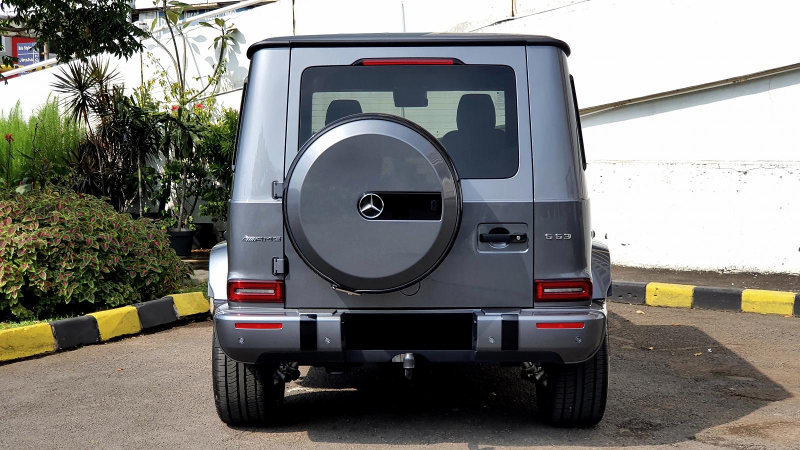 Mercedes Benz Jeep G63 AMG AT 2023 Indium Grey On Red 4728802
