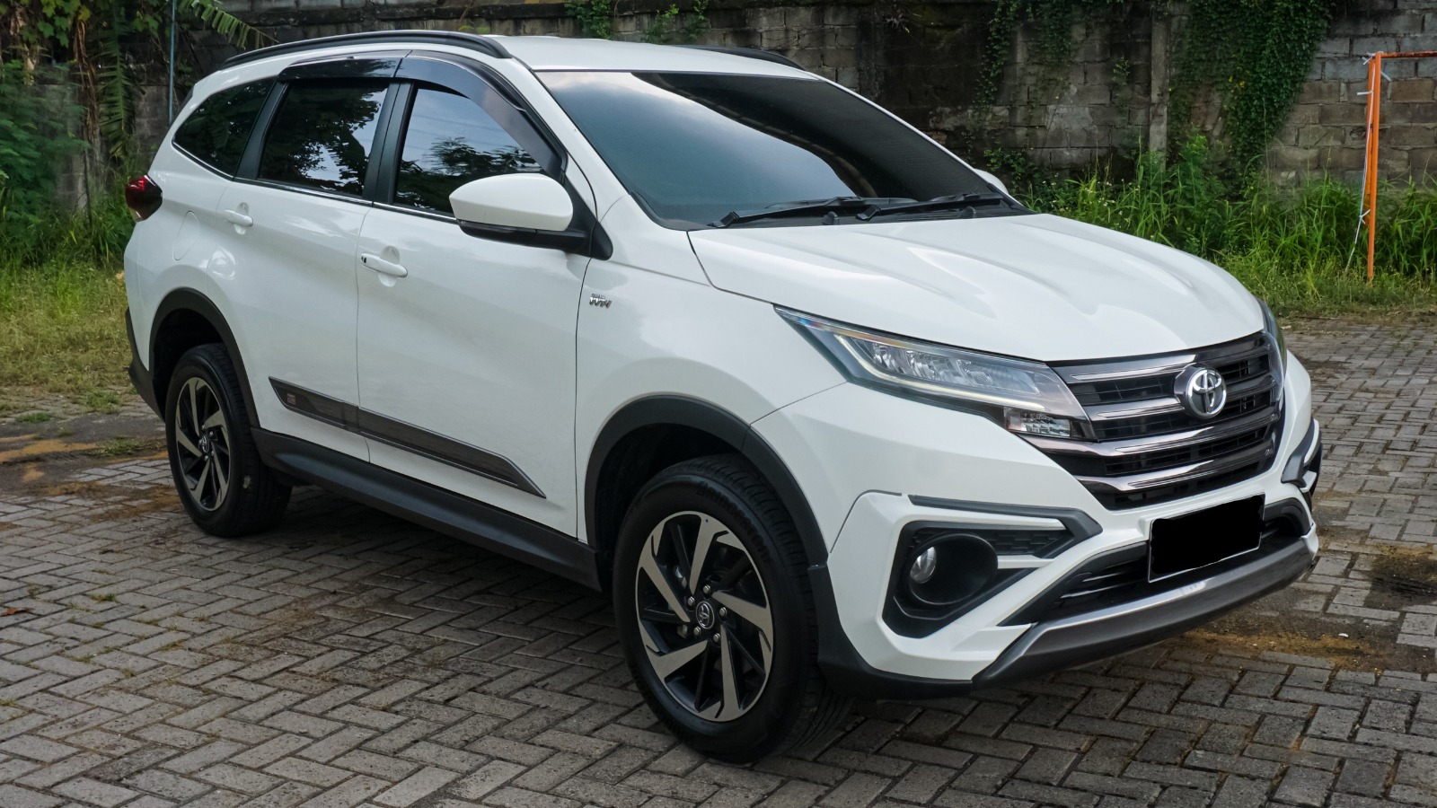 Toyota Rush S GR Sport AT 2022 Putih 4730412