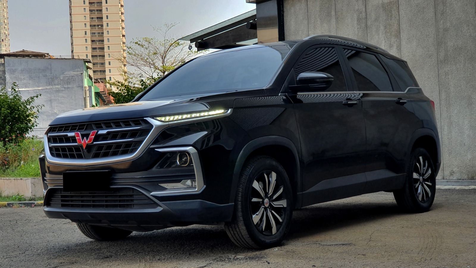 Wuling Almaz 1.5 Turbo Exclusive 7 Seater Panoramic CVT AT 2020 ... 4740885