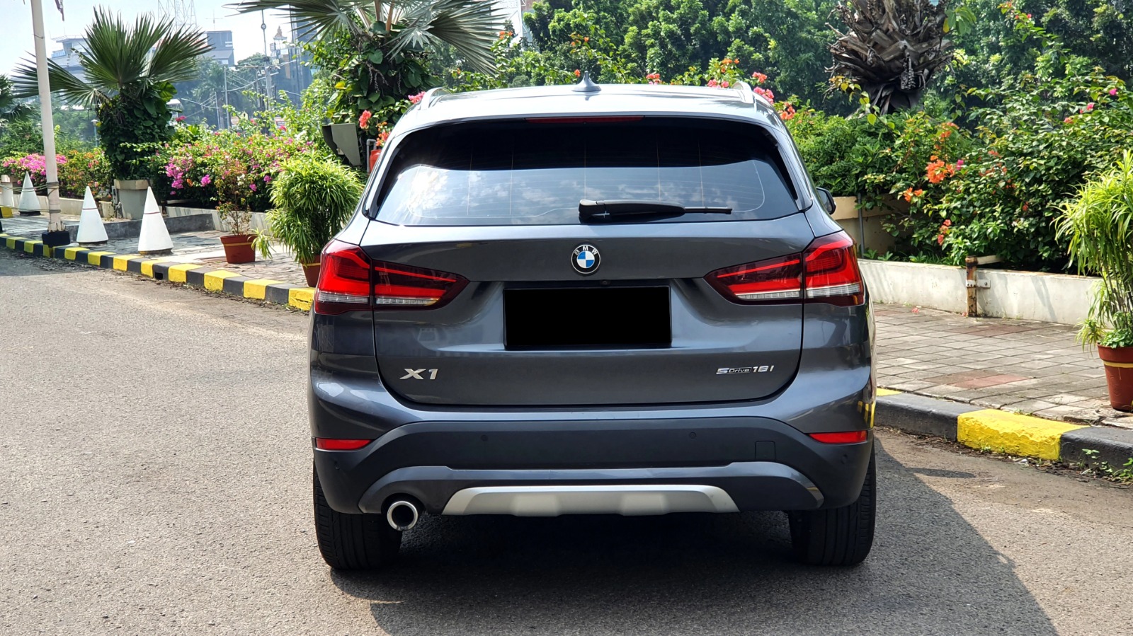 BMW X1 Sdrive18i XLine Panoramic Fullspec Facelift LCi AT 2021 ... 4741169