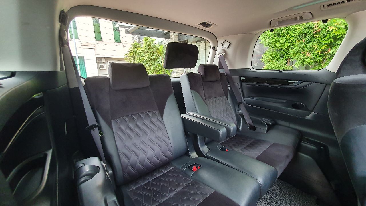 Toyota Vellfire 2.5L ZG Audioless CBU AT 2016 White On Black KM ... 4742767
