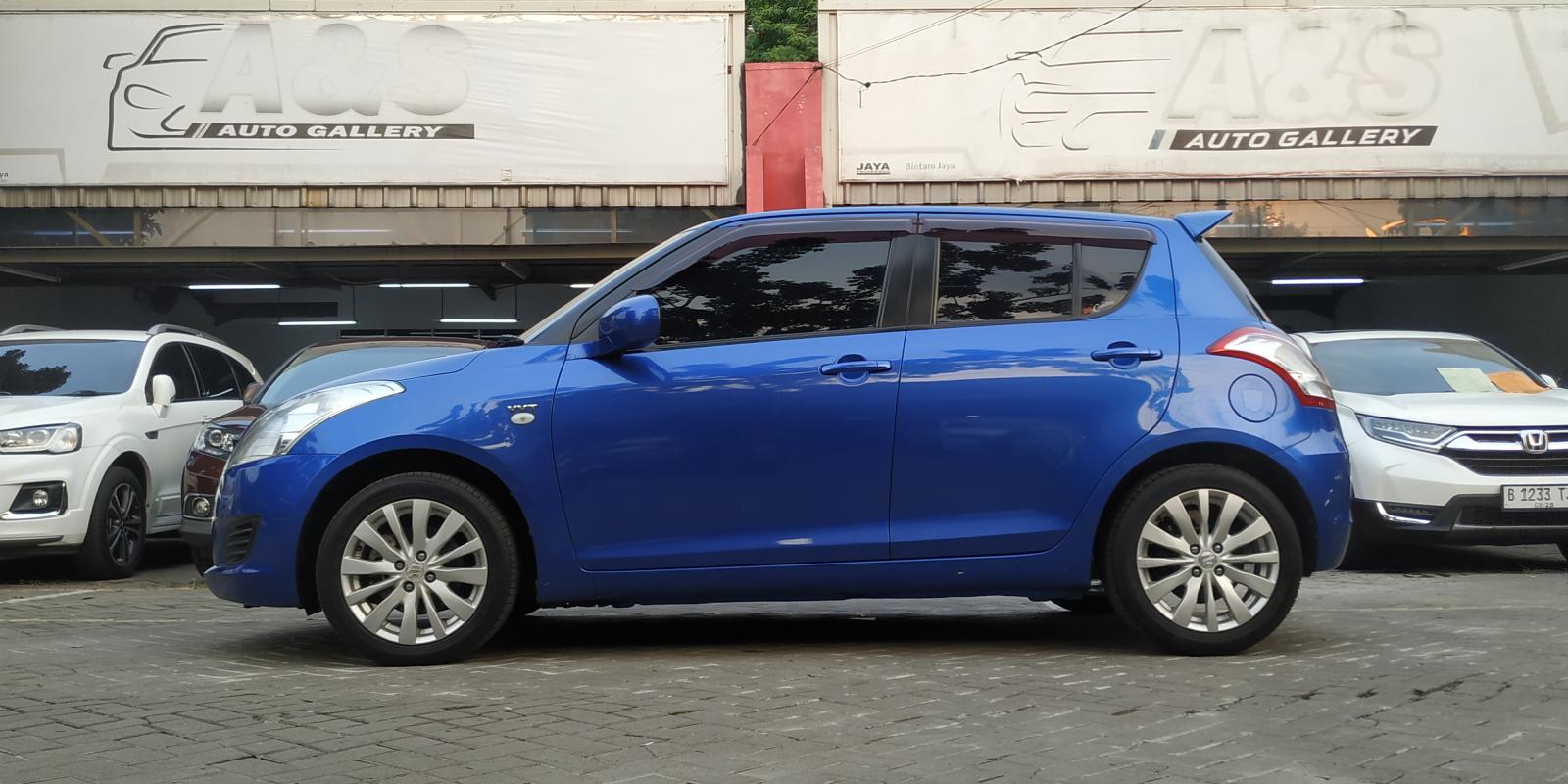 Suzuki Swift 1.4 GL 2013 Hatchback Manual CBU TGN 1 KM71rbuan 4747031