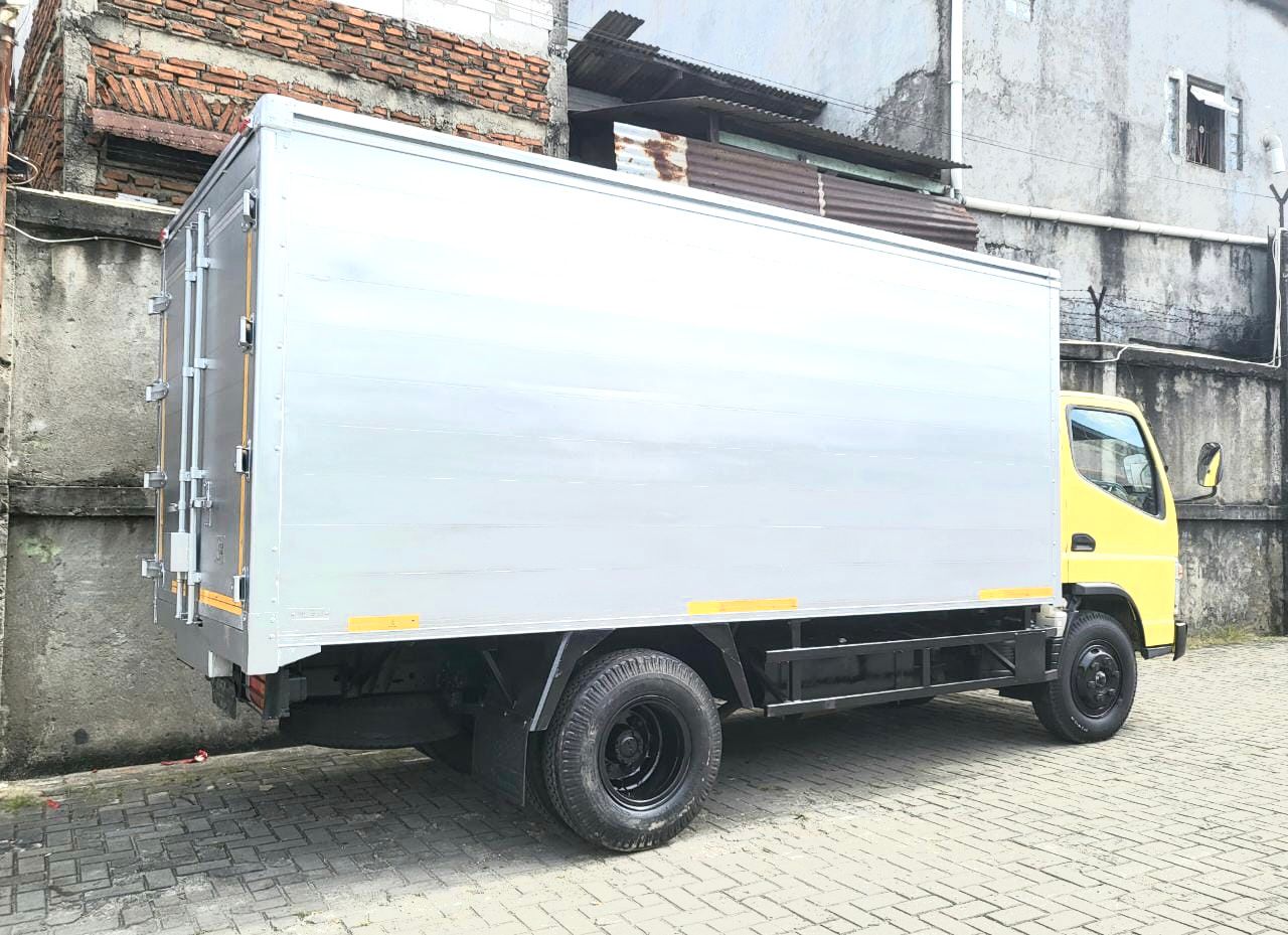 CDD Mitsubishi Colt diesel 125 ps FE 74 S box aluminium 2015 FE74S bok ...