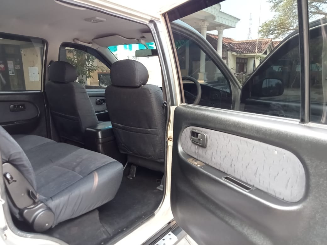 Isuzu Panther LS 2007 terawat 4749782