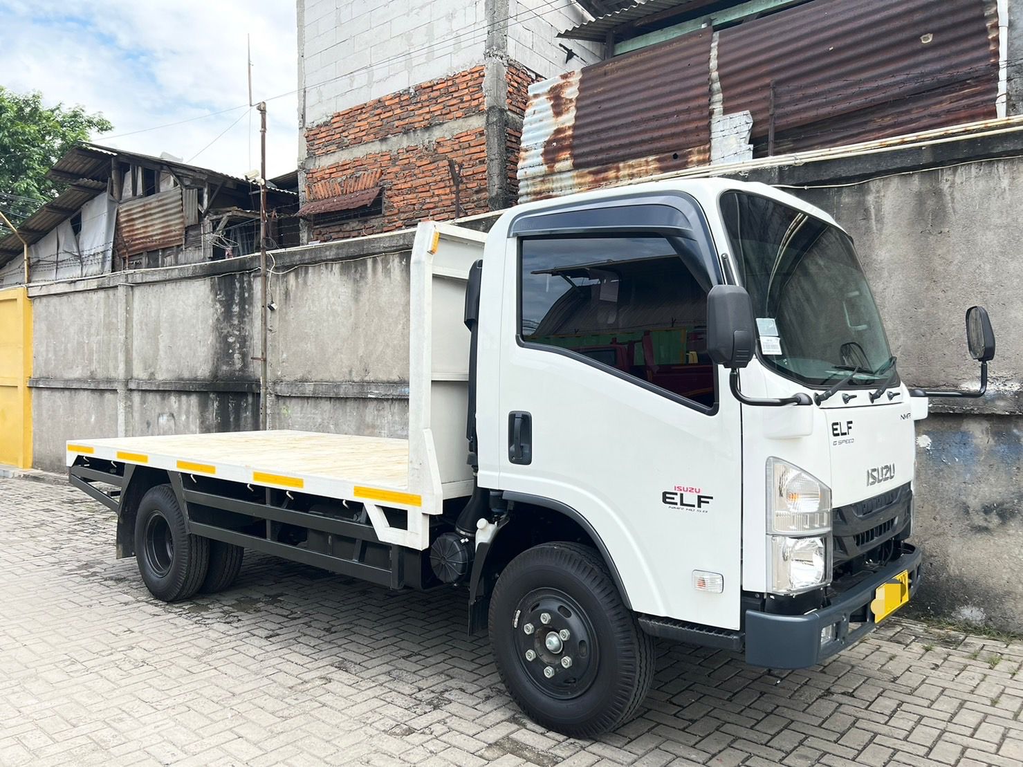 Regis 2023 & ban baru CDD Isuzu Elf NMR HD losbak 2022 load bak los 4758829