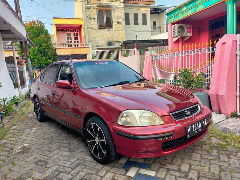 Honda Civic 1.5L Merah 4774261