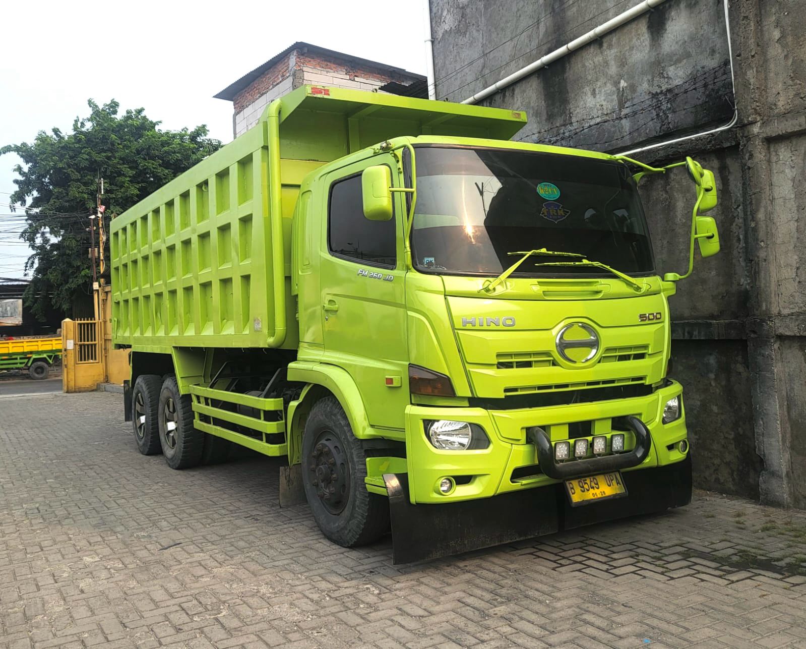 Hino tronton 6x4 FM 260 JD dumptruck 2017 FM260JD bak dump truck truk ...