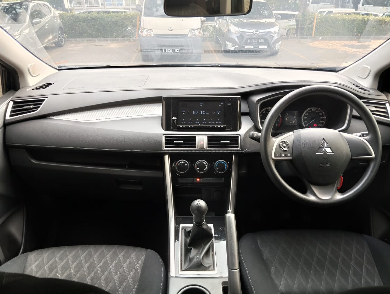Mitsubishi Xpander Exceed MT 2022 Km 3 Ribuan 4795207