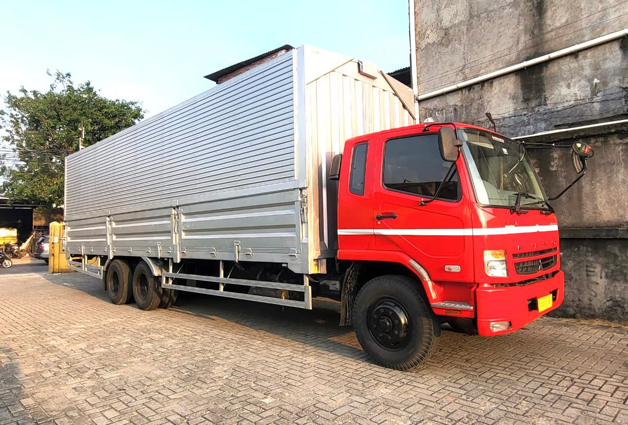 Wingbox BARU Mitsubishi Fuso tronton 6x2 FN61FL wing box 2021 4799081
