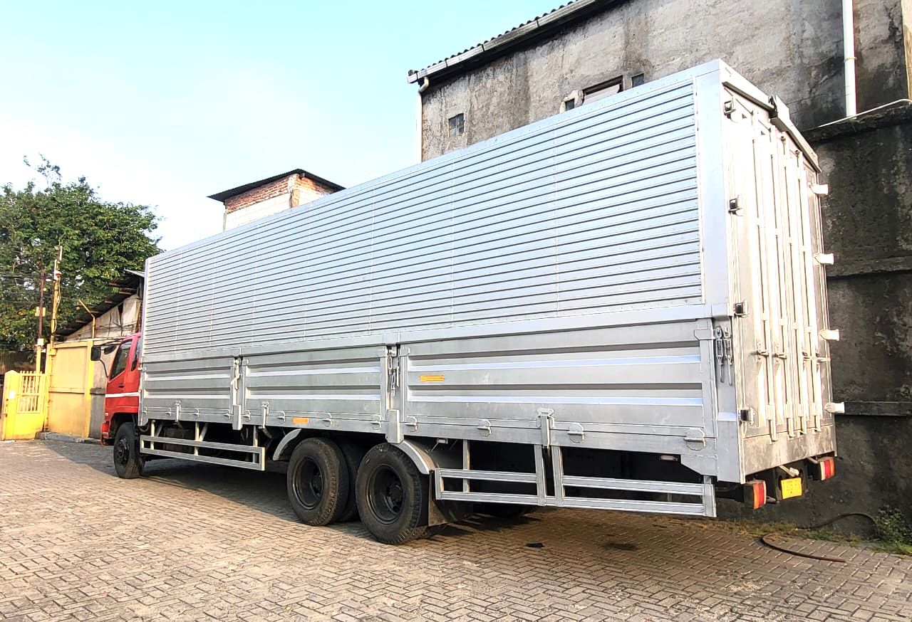Wingbox BARU Mitsubishi Fuso tronton 6x2 FN61FL wing box 2021 4799081