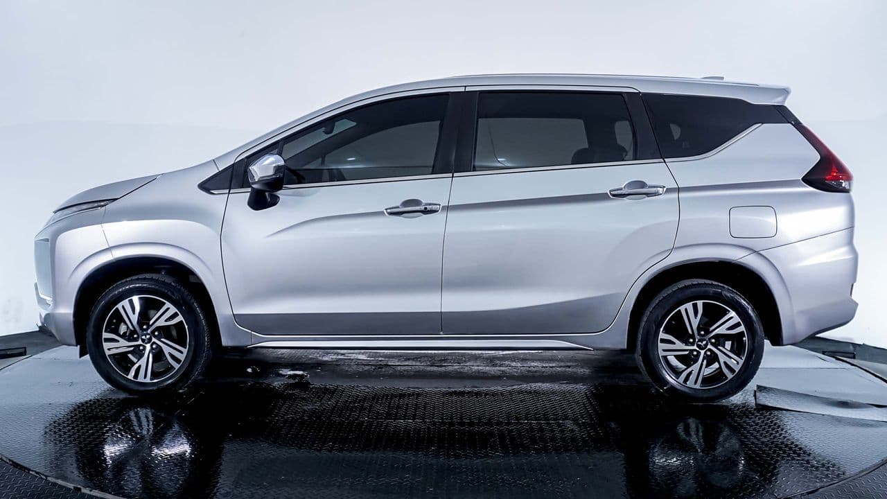 JUAL Mitsubishi Xpander Ultimate AT 2021 Silver 4809969