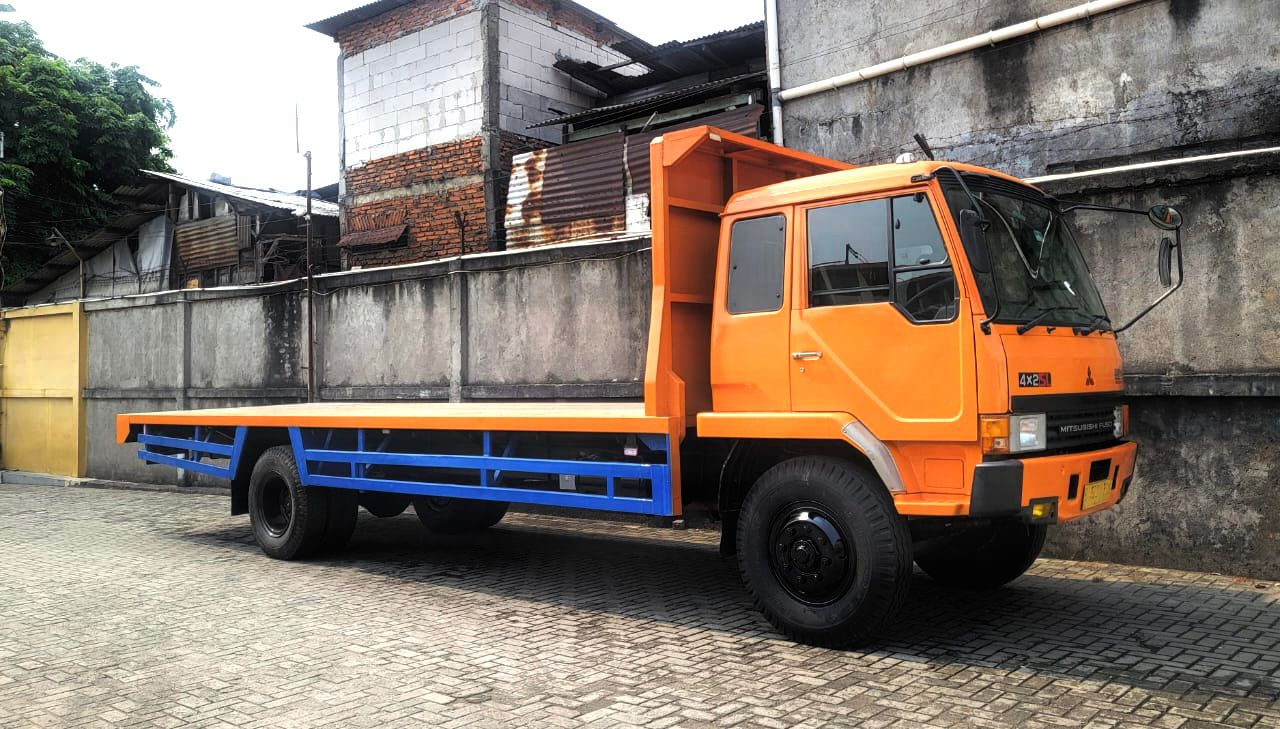 SUPERLONG MURAH +banBARU Mitsubishi Fuso engkel losbak 2020 Load bak ...
